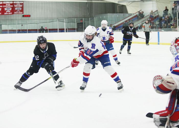 Net minder keeps team in game | Sports | mlstargazette.com