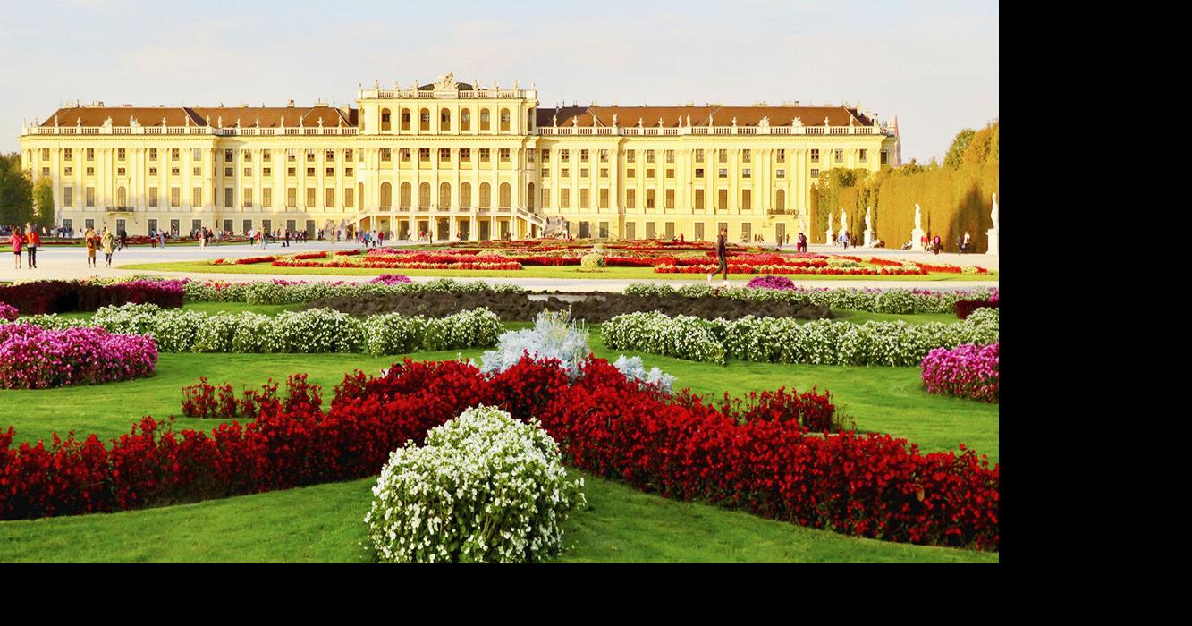 schönbrunn palace inside