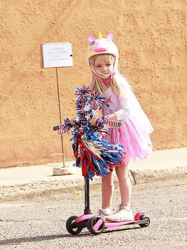 Fourth of July Kiddie parade full of color, fun | News | mlstargazette.com