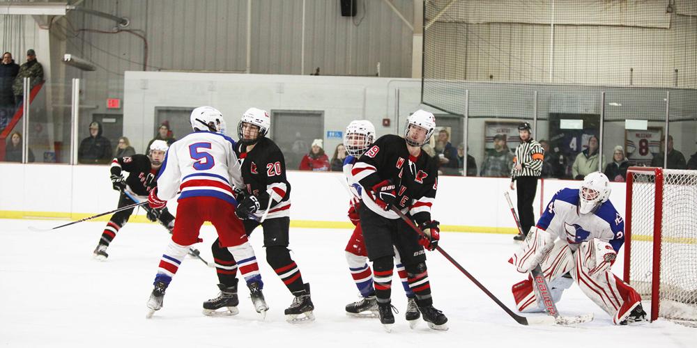 Boys hockey team plagued by injuries, head into playoffs | Sports ...