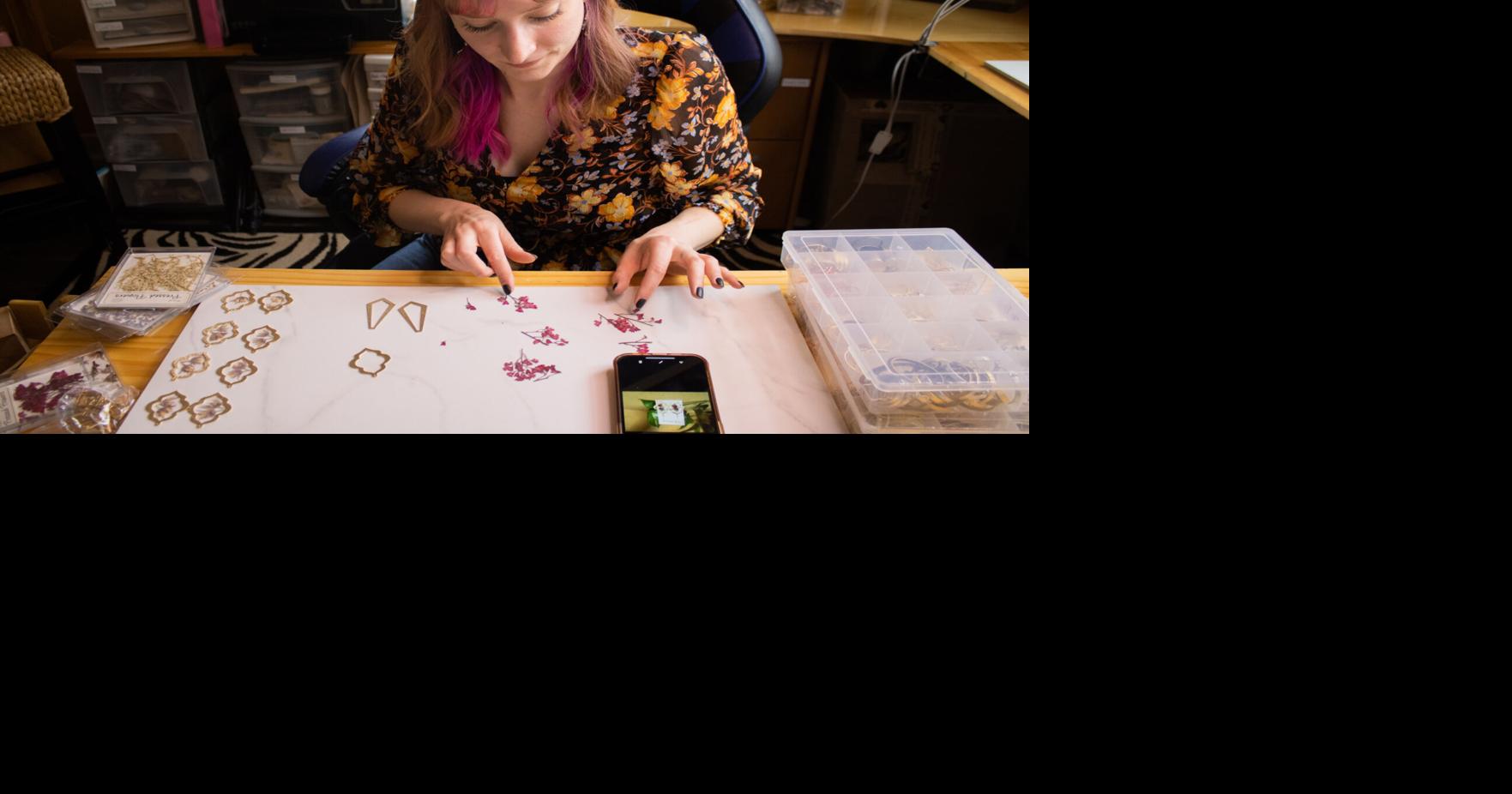 Making monarchs into money | Gallery | montanakaimin.com