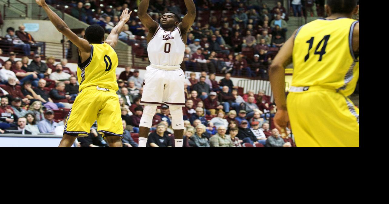 Oguine reaches 1,000 career points, Griz stay unbeaten | Sports ...