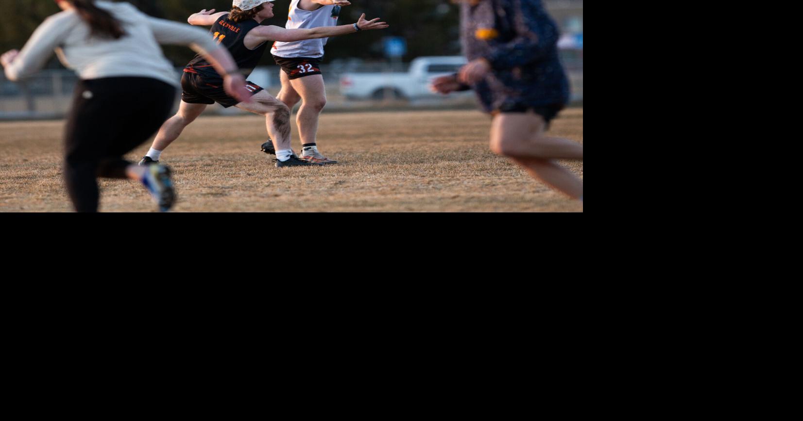 Overcoming COVID struggles, UM men’s club Frisbee team returns stronger ...