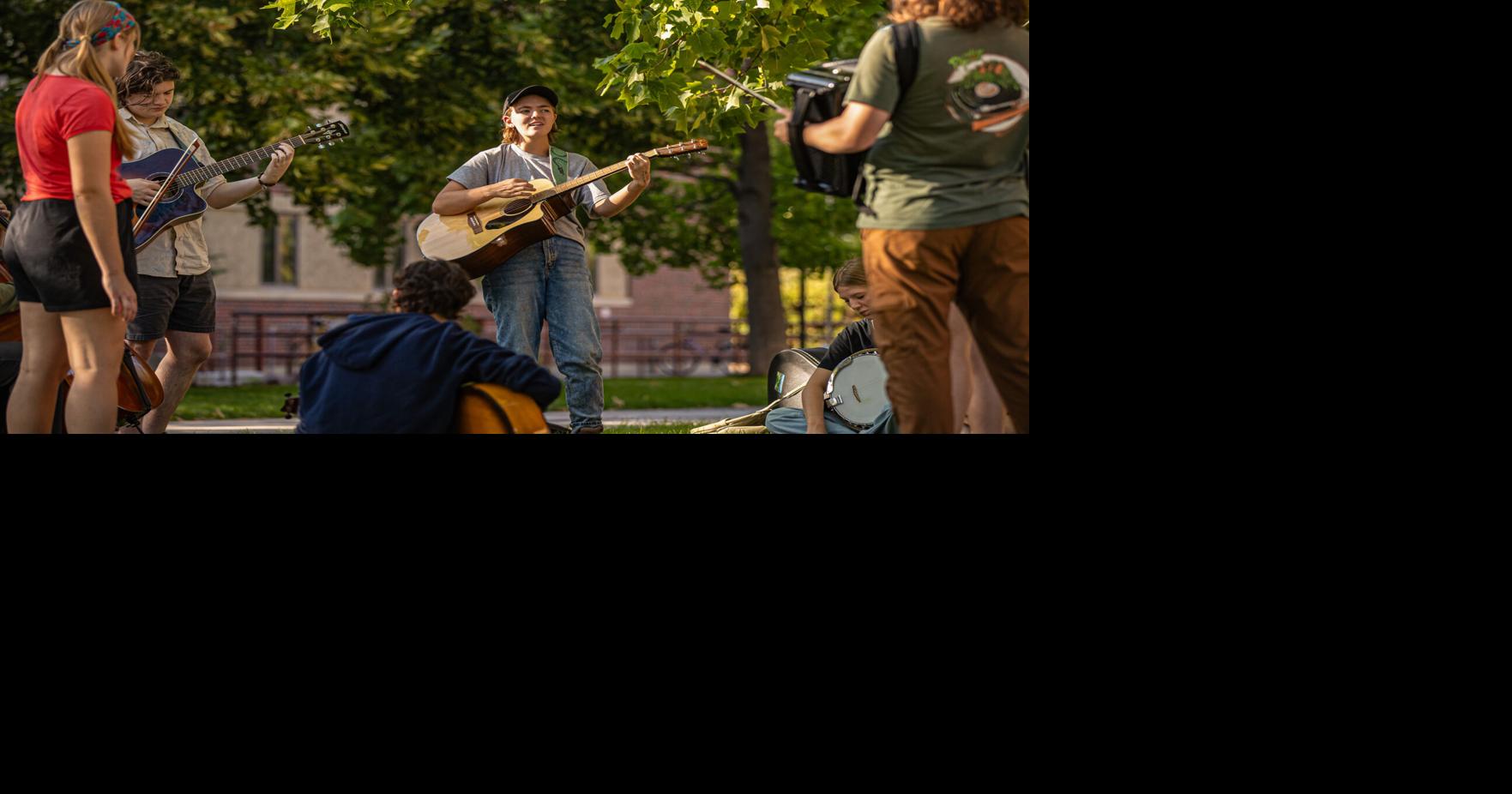Folk band gives roots to UM students | Arts + Culture | montanakaimin.com
