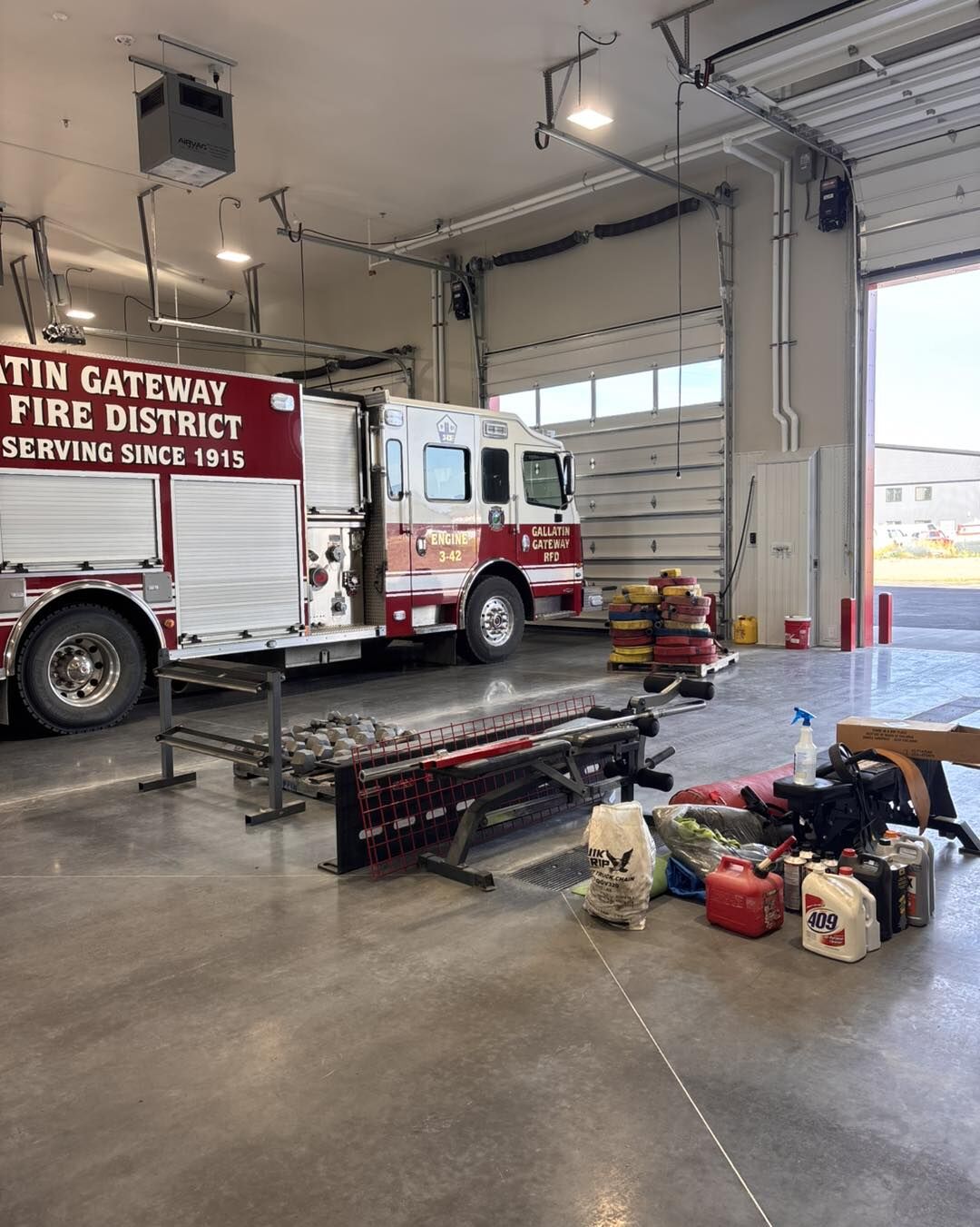 Gallatin Gateway Fire Department apparatuses move to Four Corners ...