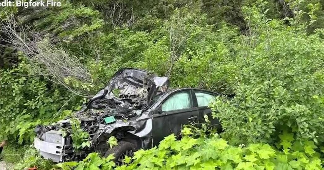 Driver survives 400-foot cliff plunge in Flathead County | Montana News ...