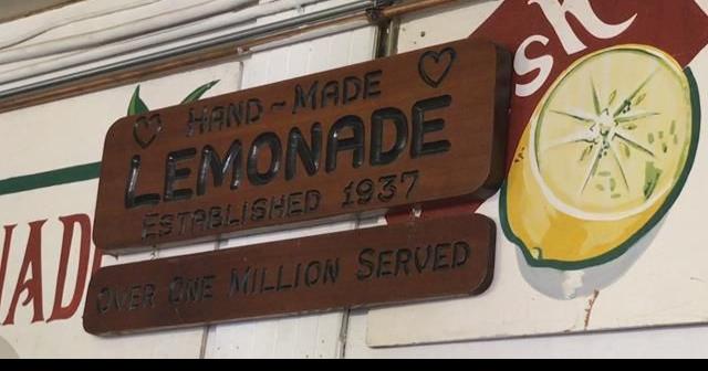 Old Fashion Lemonade Stand Celebrates 80 Years | Student-of-the-week ...