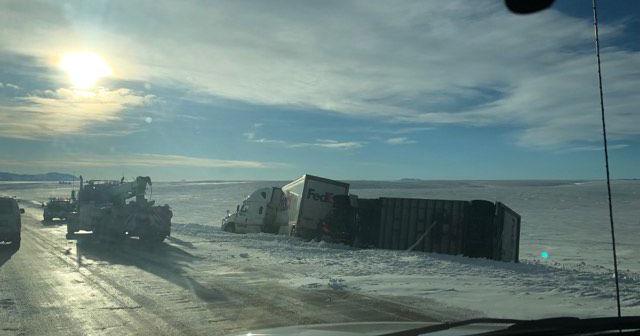 FedEx truck tips over on Hwy 89 | Great Falls News | montanarightnow.com