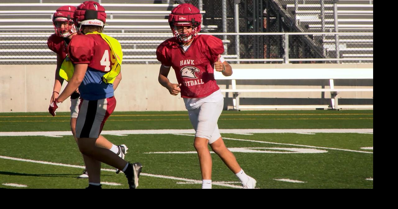 Hawks football hands Harrison the reigns at quarterback | High School ...