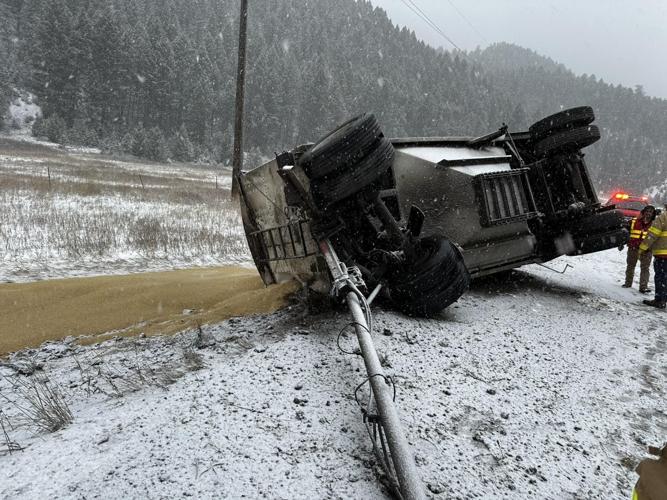 Gallatin Gateway Fire tackles multiple crashes in winter conditions ...