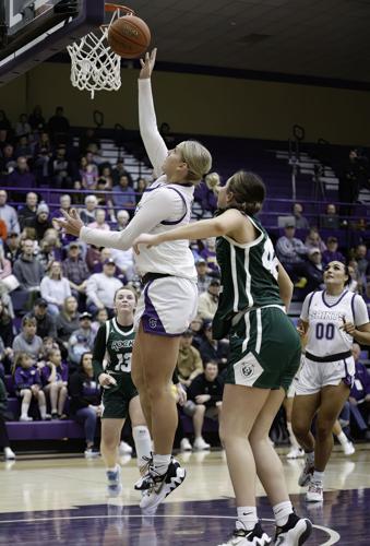 Carroll debut approaches for Montana transfer Willa Albrecht | SWX ...