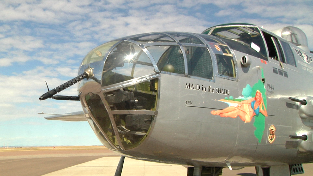 Volunteers hold flying tour of ‘Maid in the Shade’ WWII plane in Great ...