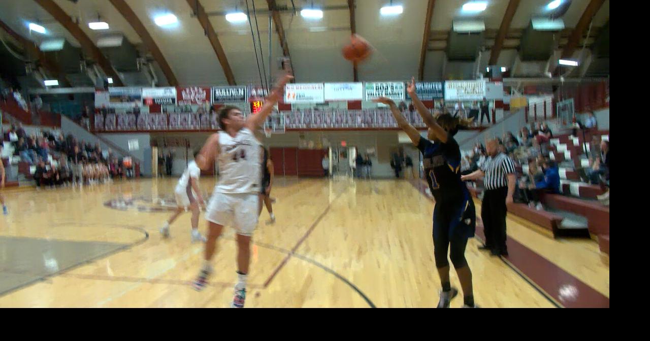 Big Sky's Isaiah "Z" Reed Rains Six 3's as the Eagles Upset Helena 52 ...