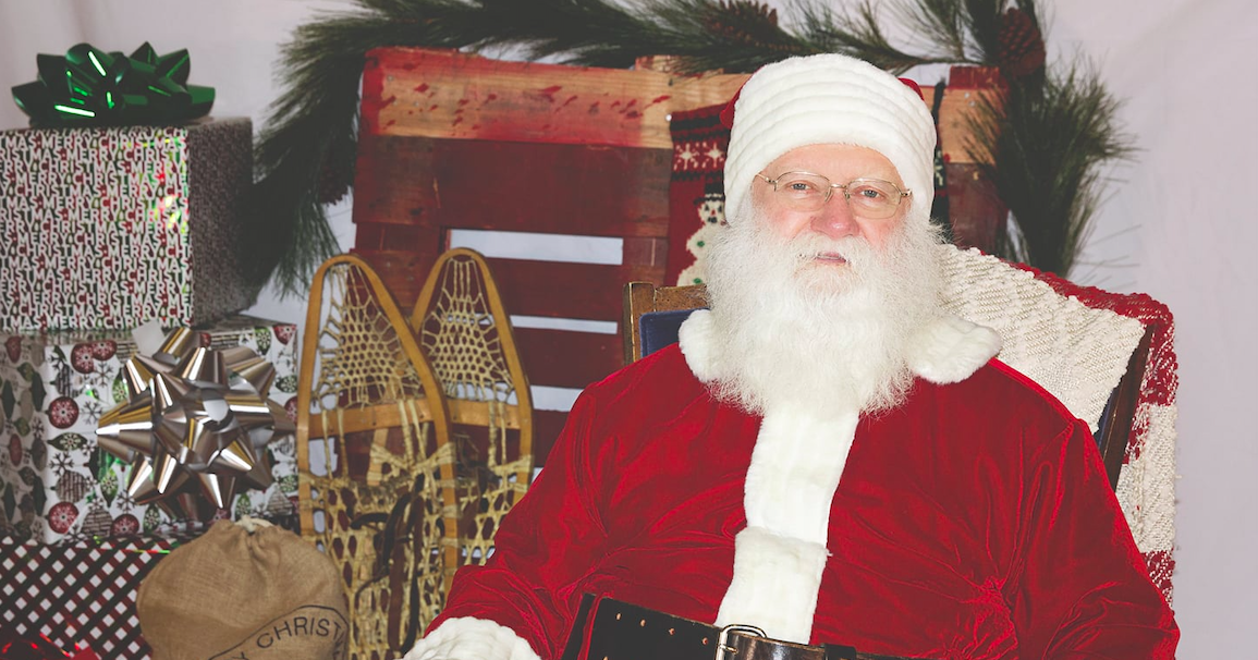 Manhattan Santa receives gift of community support during kidney ...