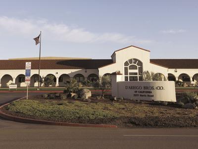 After lawsuits and years of negotiations, D'Arrigo and UFW sign a ...