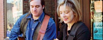 A late-blooming career brought Stacey Earle love, a gifted guitarist in ...