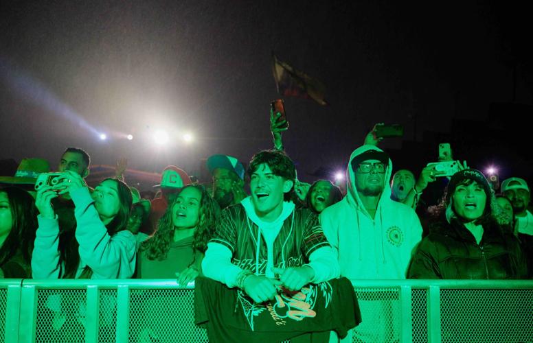 Cali Roots Opening Day: Rain Can't Dampen the Vibes | Music ...