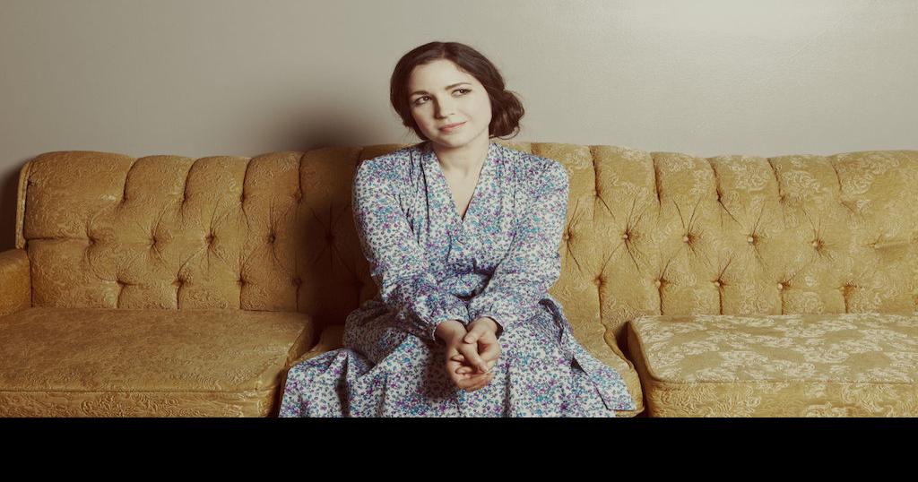 Monterey bred singer-songwriter Lauren Shera releases her best work yet ...