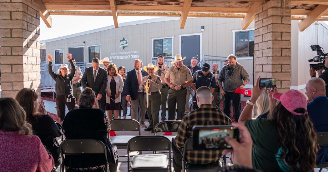 Re-Entry Center: Tools for Leaving Jail, Re-entering Socie | Opinion ...