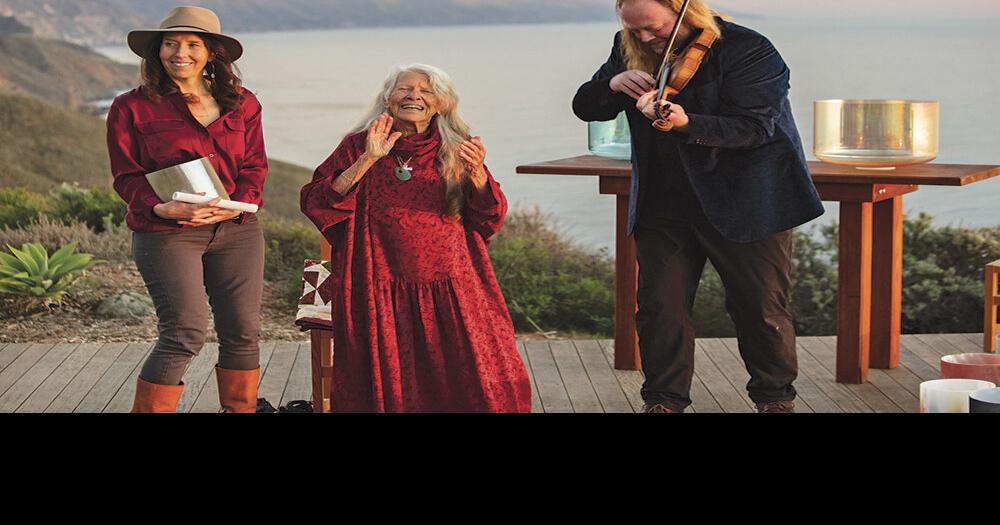 Overlapping Halos offers a unique experience of poetry, sound and ...