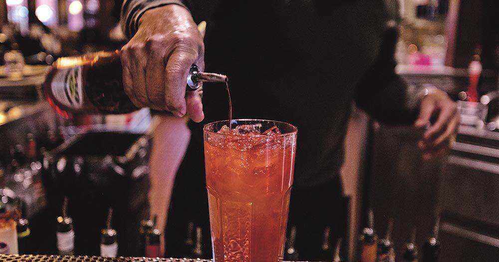 Elli’s Restaurant: Signature Tree Smacker and Full Menu | 0121 ...