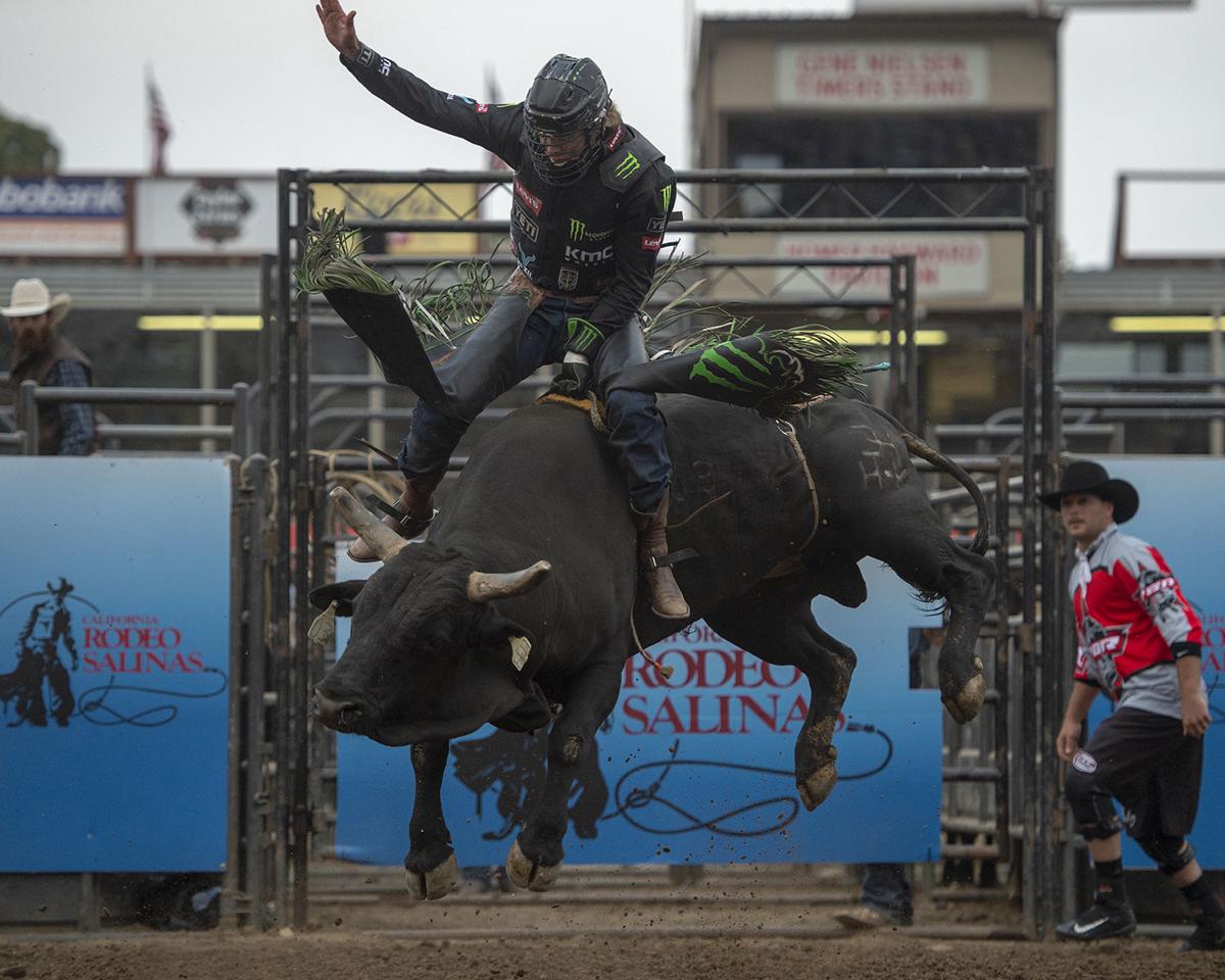 PHOTOS: A sold-out crowd watches the 2018 Professional Bull Riding at ...