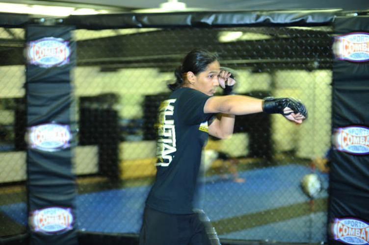 The Winter Brawl brings sanctioned MMA fighting to Salinas. | 1216 ...