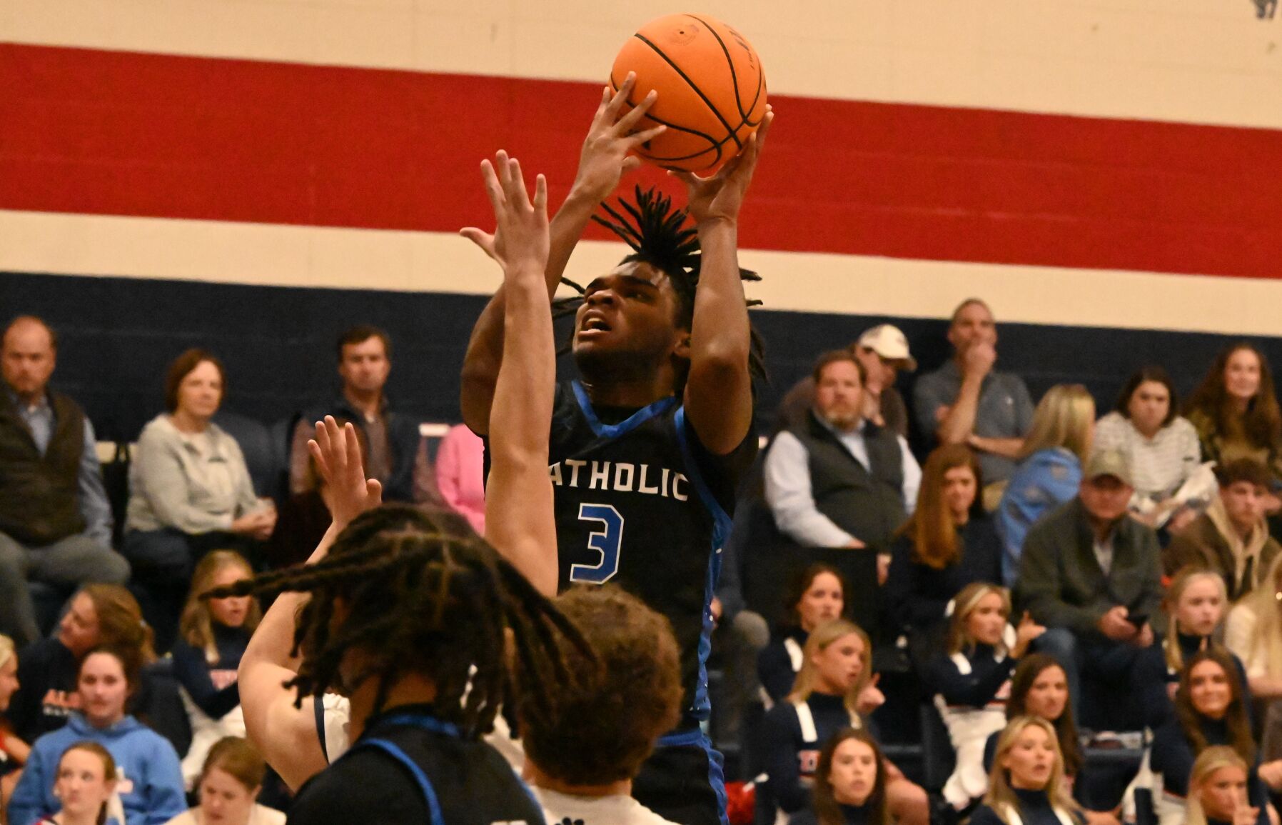 MJ Belser's 3-pointer gives Catholic a 55-54 win over Trinity | Sports ...