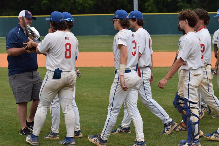 Gators power past Macon East for AAA title | Sports ...