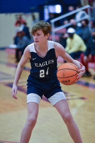 Montgomery Academy holds off Catholic for CCC middle school boys title ...