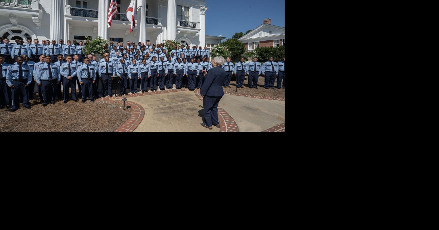 Governor Congratulates Newest ADOC Graduating Class | News ...