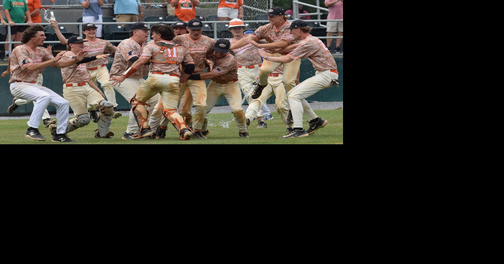 Gators power past Macon East for AAA title | Sports ...