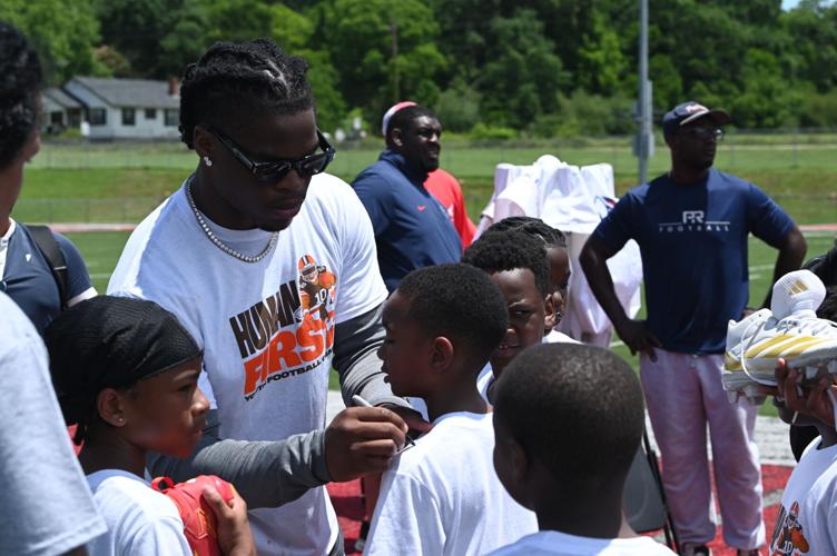 Quinshon Judkins holds free football camp at Pike Road | Sports ...