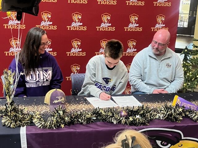 LAMP's Lyndee Mass signs with Montevallo | Sports ...
