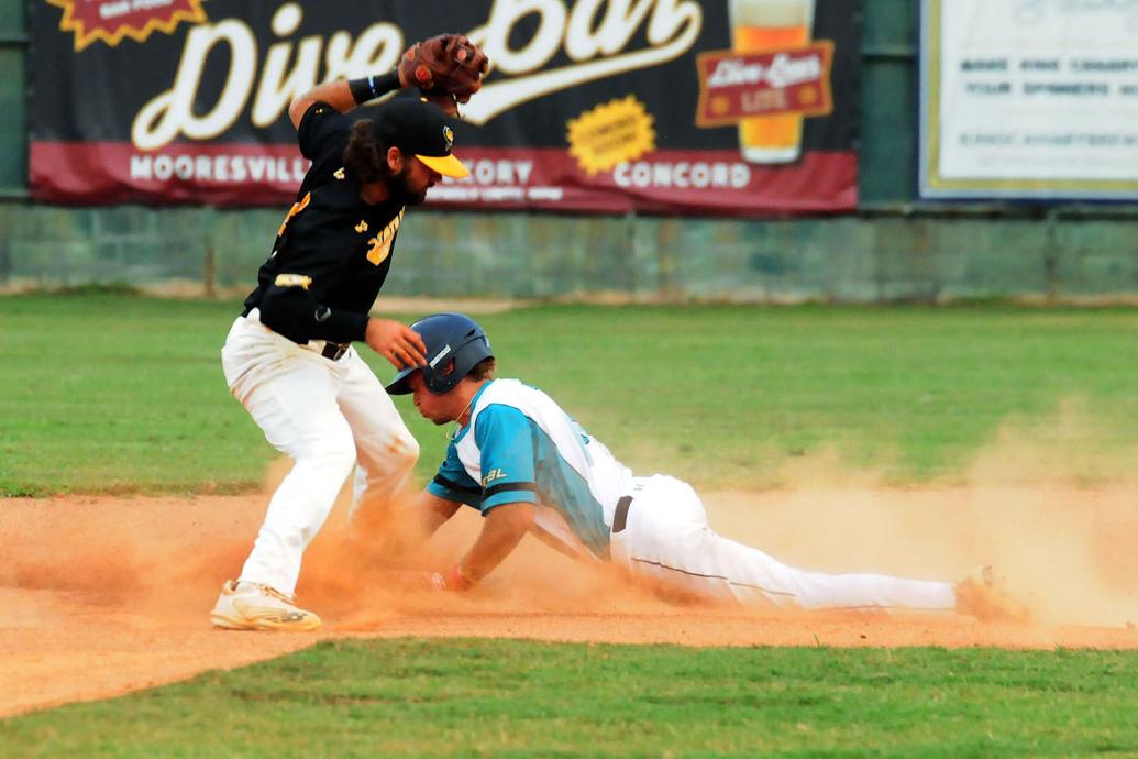 PHOTOS: Spinners vs. Owls