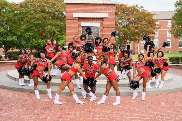 Winston Salem State Nc Cheerleading Stunt Generates Views
