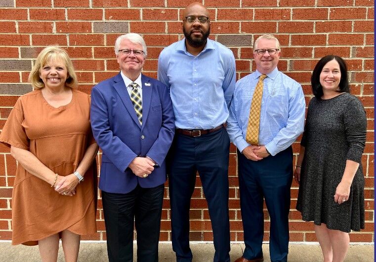 MCSD pays tribute to its school board