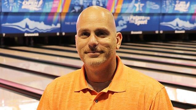 BOWLING: Mooresville man achieves perfection at championships