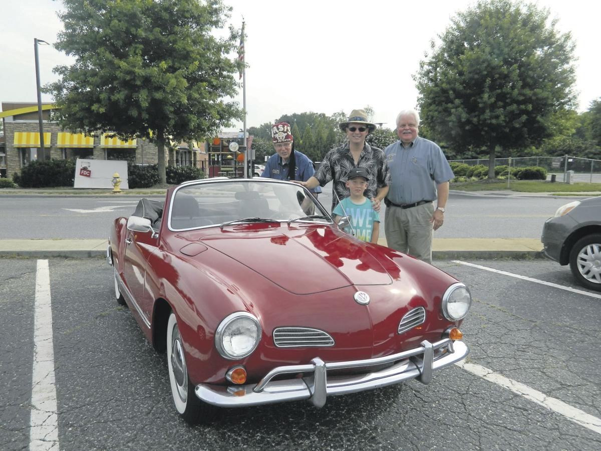 Different kind of topless show: Convertibles take center stage