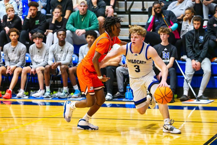 Lake Norman beats Chambers, advances to regional championship