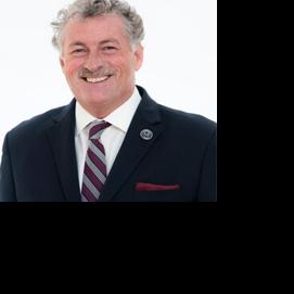 Bobby Compton seeking to become Mooresville's mayor