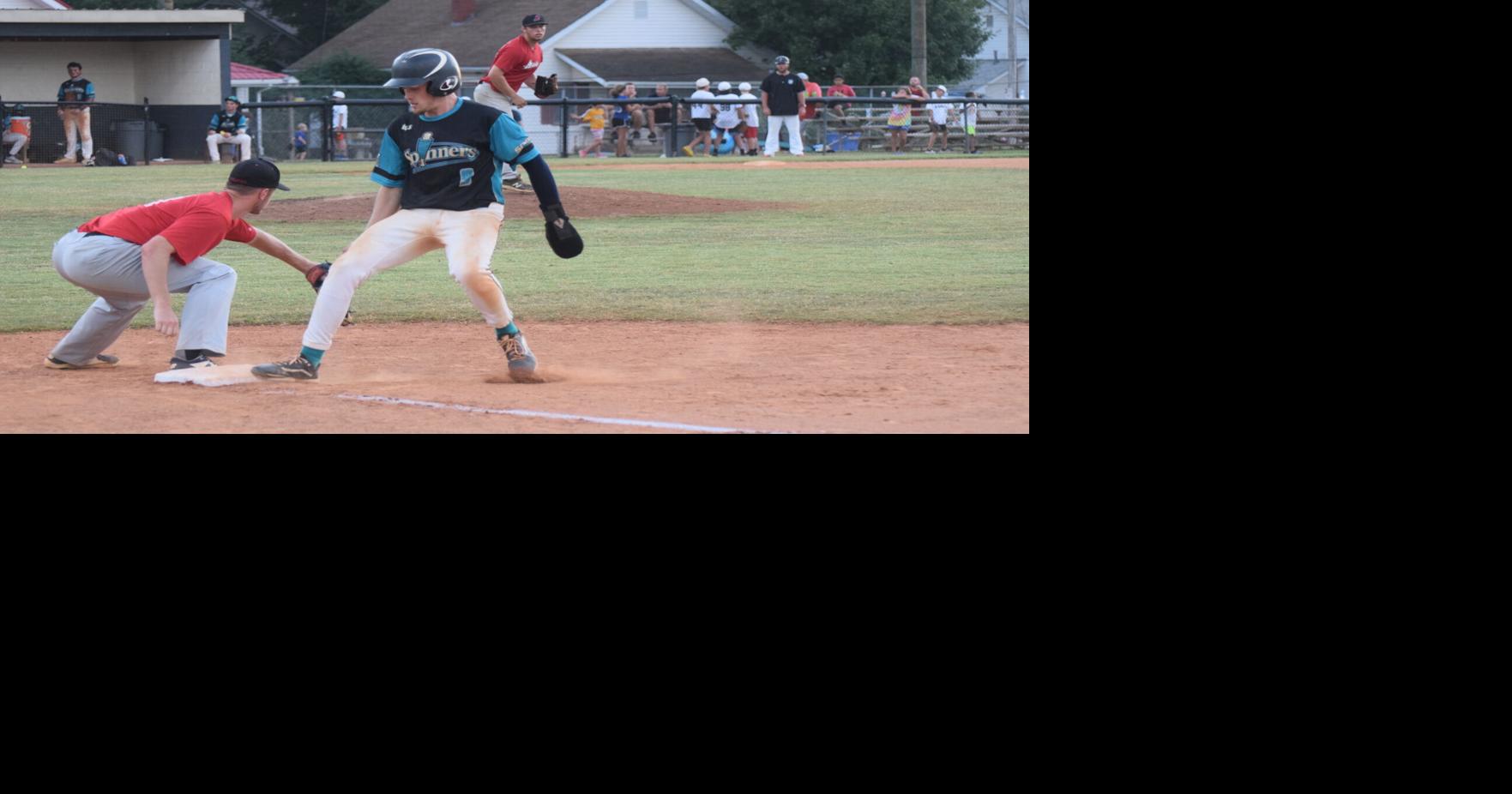 Split serves to slow Spinners speed through SCBL crowd