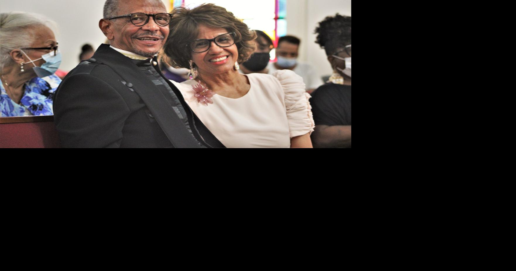 Calvary Baptist Church bids farewell to longtime pastor Hoke Smith ...