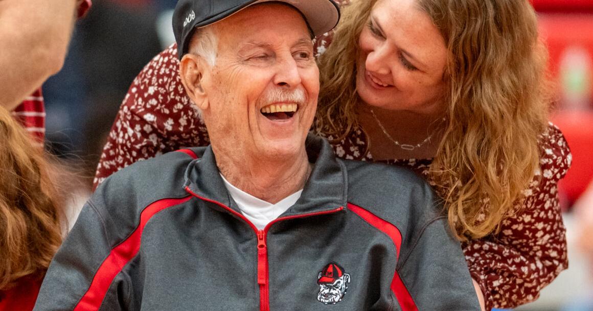Morgan County mourns loss of beloved Coach Steve Cisson | News ...