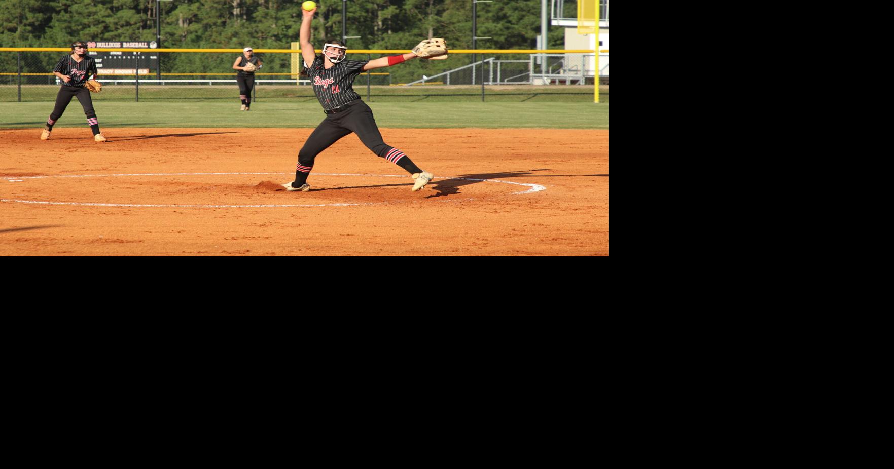 Lady Dogs claim spot in region championship with dramatic win over ...
