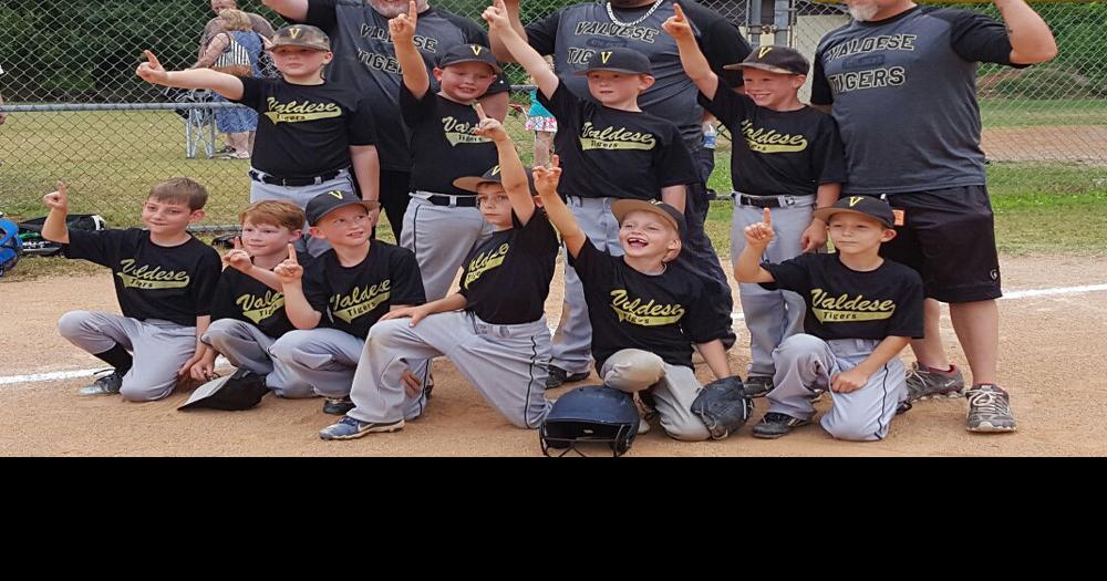 Valdese No. 1 pee wee baseball team completes undefeated season