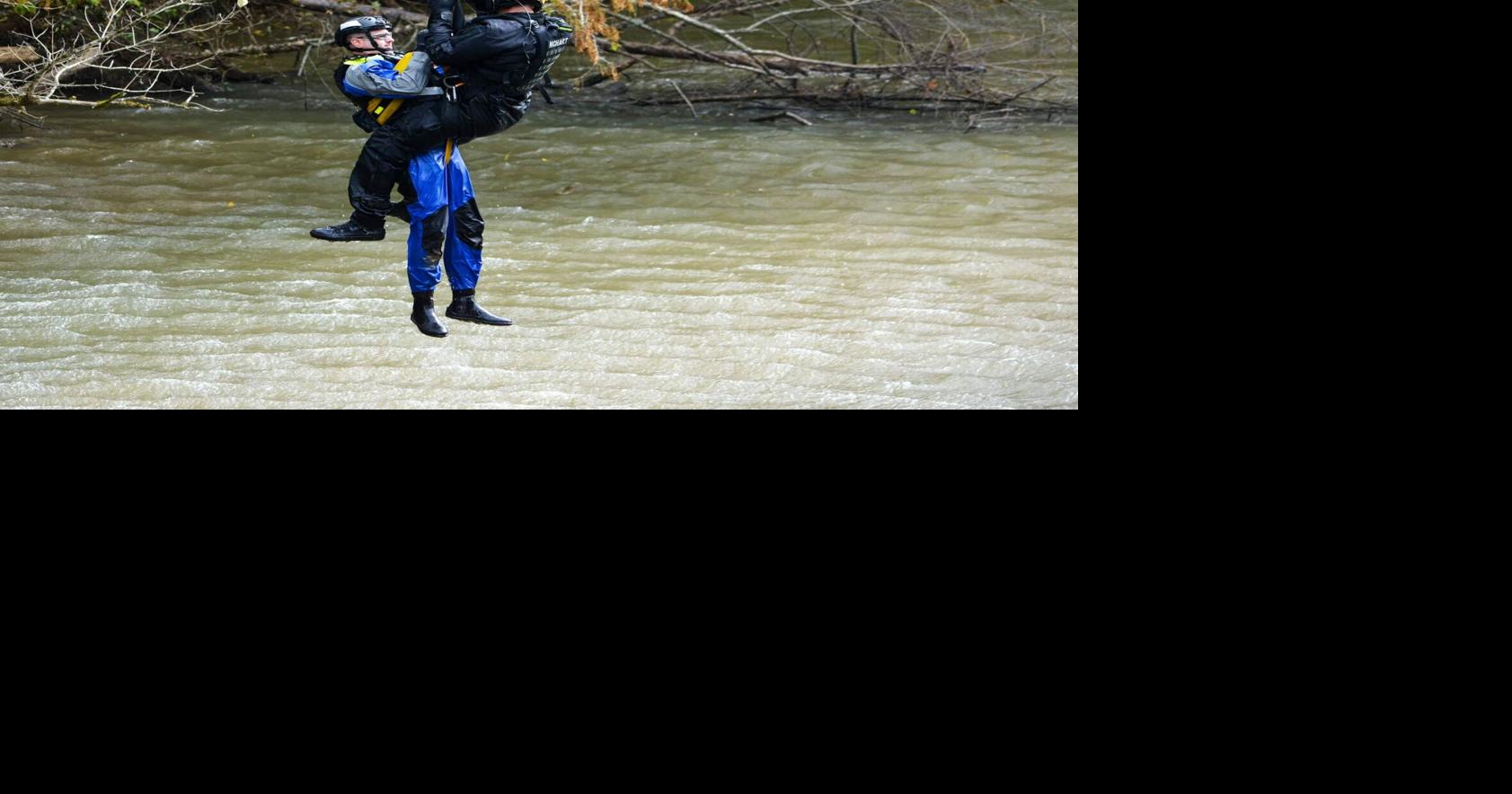 Burke hosts NC Helo-Aquatic Rescue Team training