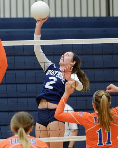 Former EB standout Lauren McCall joins Red Hawks volleyball program