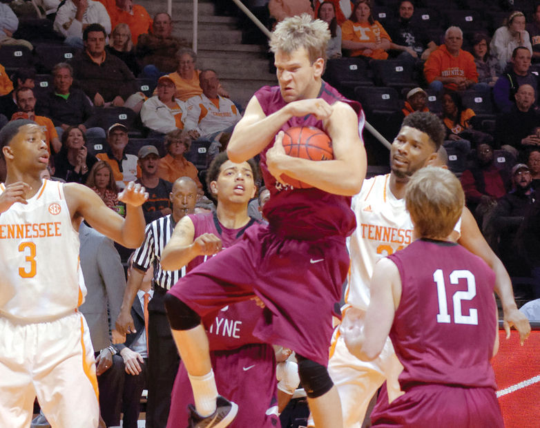 L-R’s Noyes named SAC player of week