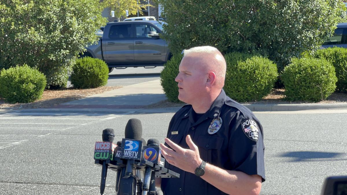 Officers exchange fire with suspect inside Concord Mills Mall, police ...